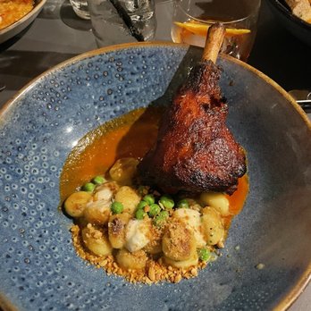 TRAVELER’S TABLE - Updated May 2024 - 5500 Photos & 1878 Reviews - 520 ...
