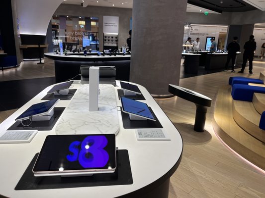 SAMSUNG EXPERIENCE STORE - Updated December 2025 - 19 Photos & 50 ...