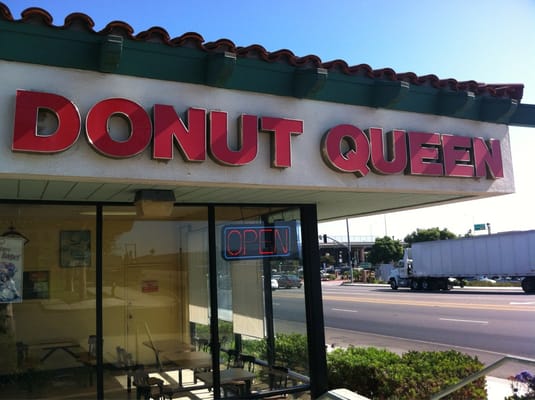 DONUT QUEEN - Updated December 2025 - 37 Reviews - 2650 Ventura Blvd, Camarillo, California ...