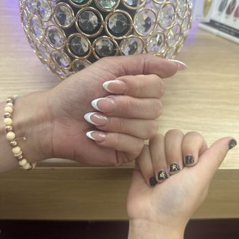 FOXY NAILS - Updated September 2024 - 516 Photos & 282 Reviews - 11331 ...