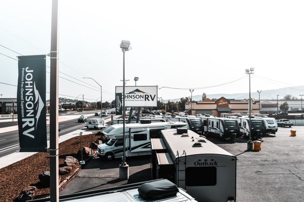 JOHNSON RV MEDFORD - Updated October 2025 - 34 Photos - 2840 Crater ...