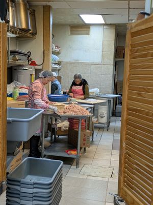 SPRING ROLL HOUSE-DELI - Updated April 2026 - 63 Photos & 99 Reviews ...