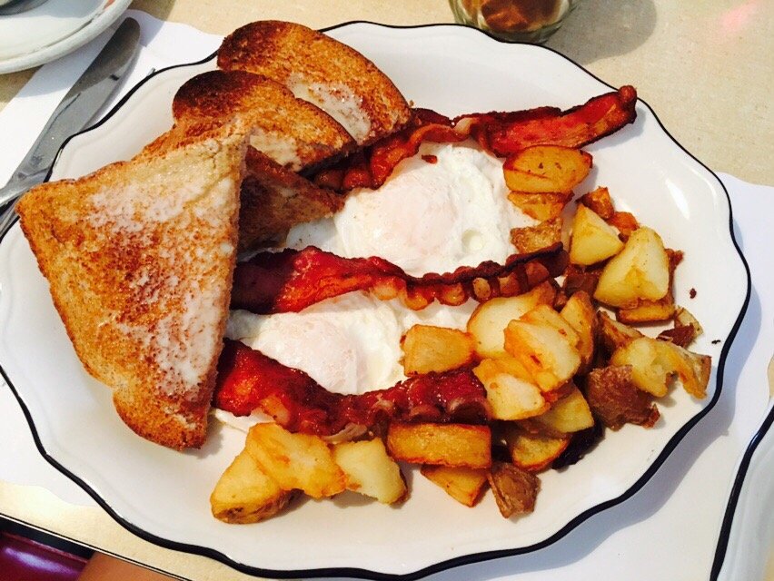 HI-LITE RESTAURANT - Updated July 2024 - 15 Photos - 4524 Queen Street ...