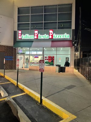 ITALIAN FIESTA PIZZERIA - Updated October 2025 - 79 Photos & 263 ...