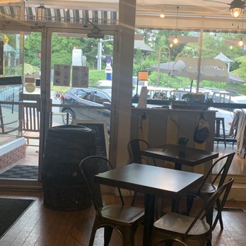 TRADE STREET DINER - Updated July 2024 - 55 Photos & 35 Reviews - 10 N ...