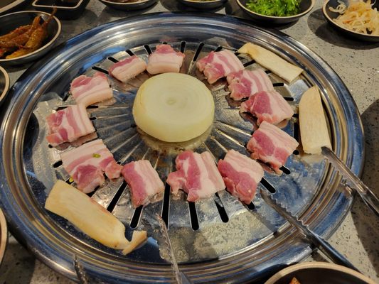 GOONG KBBQ - Updated July 2025 - 110 Photos & 47 Reviews - 2401 NE ...