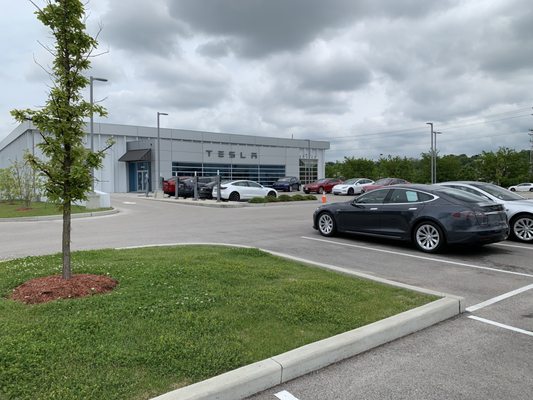 TESLA STORE - Updated September 2025 - 13 Reviews - 16955 Chesterfield ...
