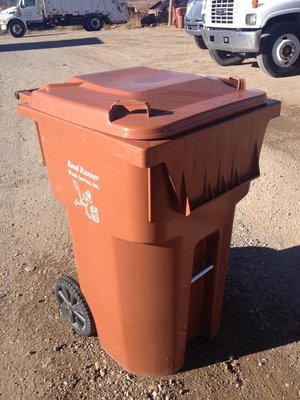 ROAD RUNNER WASTE SERVICE - Updated December 2025 - 26 Photos - 624 E ...