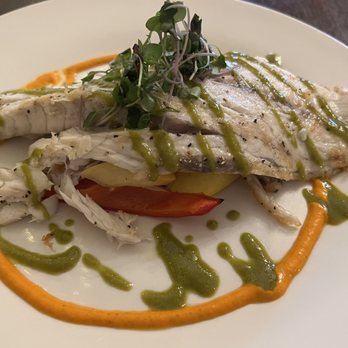 LOLA’S FARMHOUSE BISTRO - Updated June 2024 - 314 Photos & 225 Reviews ...