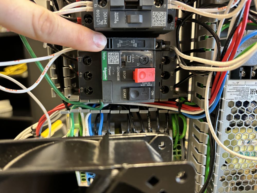 GILLY’S SERVICE & REPAIR - Updated October 2025 - 15 Photos - Olympia ...