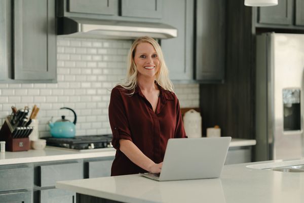 RANDI’S REAL ESTATE - Updated April 2025 - Contact Agent - 555 S ...