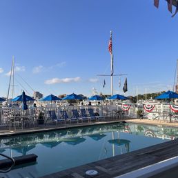 SURF RIDER BLUEWATER - Updated December 2025 - 307 Photos & 322 Reviews ...