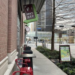 MKT BAR - Updated August 2025 - 918 Photos & 681 Reviews - 1001 Austin ...