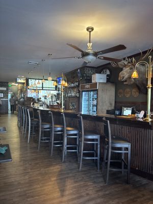 POOR PARSONS PUB - Updated December 2025 - 14 Photos & 26 Reviews - 19 ...
