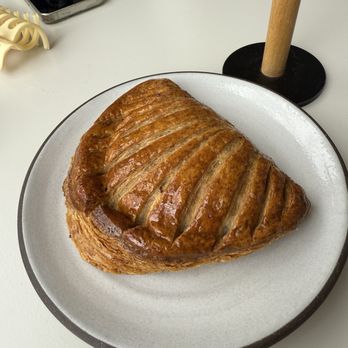 ELLER BAKERY - Updated August 2025 - 704 Photos & 423 Reviews - 1651 ...