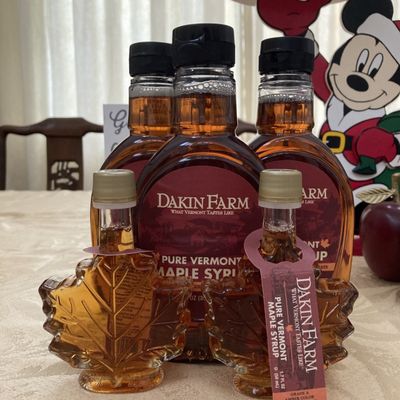 DAKIN FARM - Updated December 2025 - 46 Photos & 40 Reviews - 100 ...