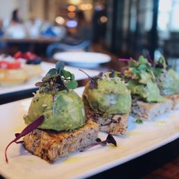 HAMILTON’S KITCHEN - 654 Photos & 302 Reviews - American (New) - 300 E ...