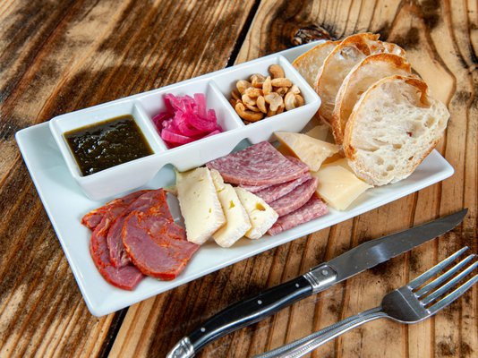 DELAND EATERY - 47 Photos & 34 Reviews - 442 E New York Ave, DeLand, FL ...