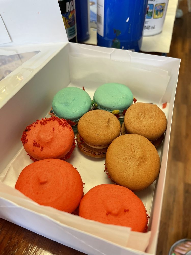 GOURMET GOODIES BAKE SHOP - Updated June 2024 - 210 Photos & 49 Reviews ...