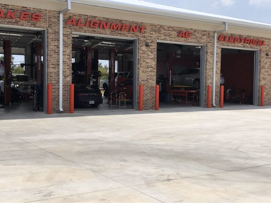 CALIBER AUTO CARE - Updated July 2025 - 91 Photos & 87 Reviews - 8675 ...