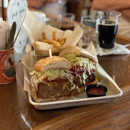 CAVANA’S PUB & GRUB - Updated September 2025 - 306 Photos & 497 Reviews ...