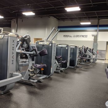 CRUNCH FITNESS - D’IBERVILLE - Updated January 2026 - 78 Photos & 21 ...