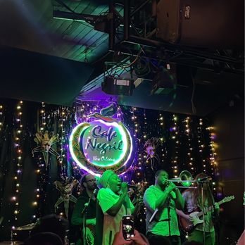 CAFE NEGRIL - Updated March 2025 - 346 Photos & 434 Reviews - 606 ...