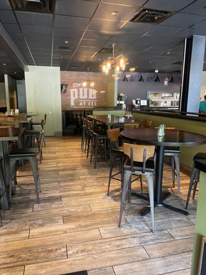 THE PUB AT 333 - Updated July 2024 - 167 Photos & 171 Reviews - 333 ...