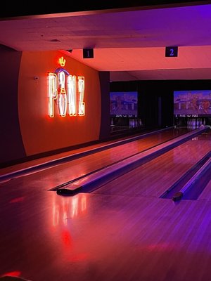 PINZ BOWLING KITCHEN + BAR - Updated September 2024 - 272 Photos & 770 ...