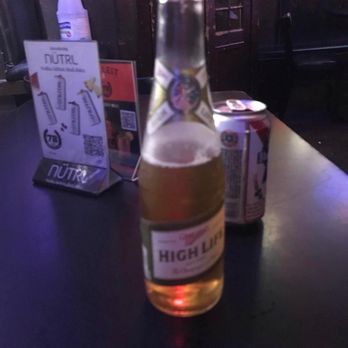 7B HORSESHOE BAR AKA VAZACS - Updated March 2025 - 79 Photos & 224 ...