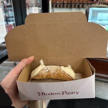 MODERN PASTRY SHOP - 3508 Photos & 2576 Reviews - 257 Hanover St ...