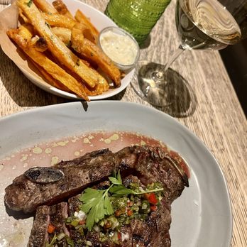 THE KITCHEN AMERICAN BISTRO - Updated July 2024 - 792 Photos & 917 ...