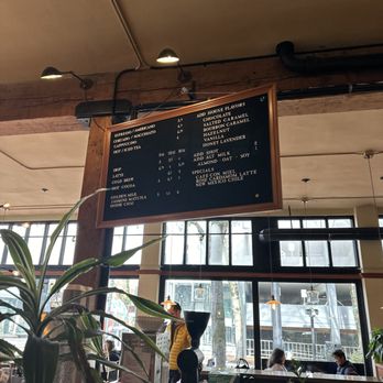 CASE STUDY COFFEE - Updated July 2025 - 739 Photos & 622 Reviews - 802 ...