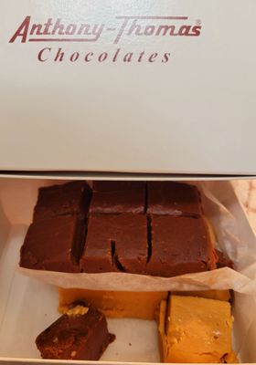 ANTHONY-THOMAS CANDY SHOPPES - Updated December 2025 - 11 Photos & 13 ...