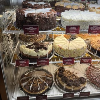 THE CHEESECAKE FACTORY - Updated October 2025 - 655 Photos & 626 ...