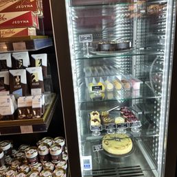 PIJALNIA CZEKOLADY E.WEDEL - Updated October 2025 - 76 Photos & 54 ...