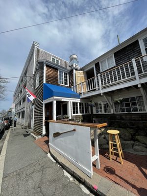 THE BARNACLE RESTAURANT - Updated June 2024 - 227 Photos & 253 Reviews ...