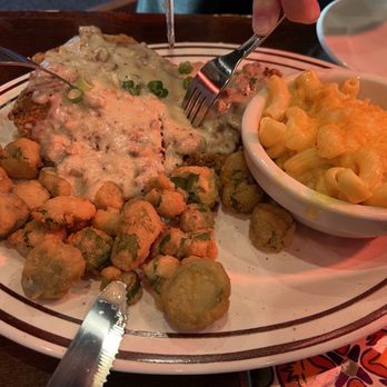 SHINDIGS COUNTRY KITCHEN BAR & STAGE - Updated May 2025 - 98 Photos ...