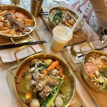 SOUPER HOT POT - Updated June 2025 - 92 Photos & 29 Reviews - 476 Yonge ...