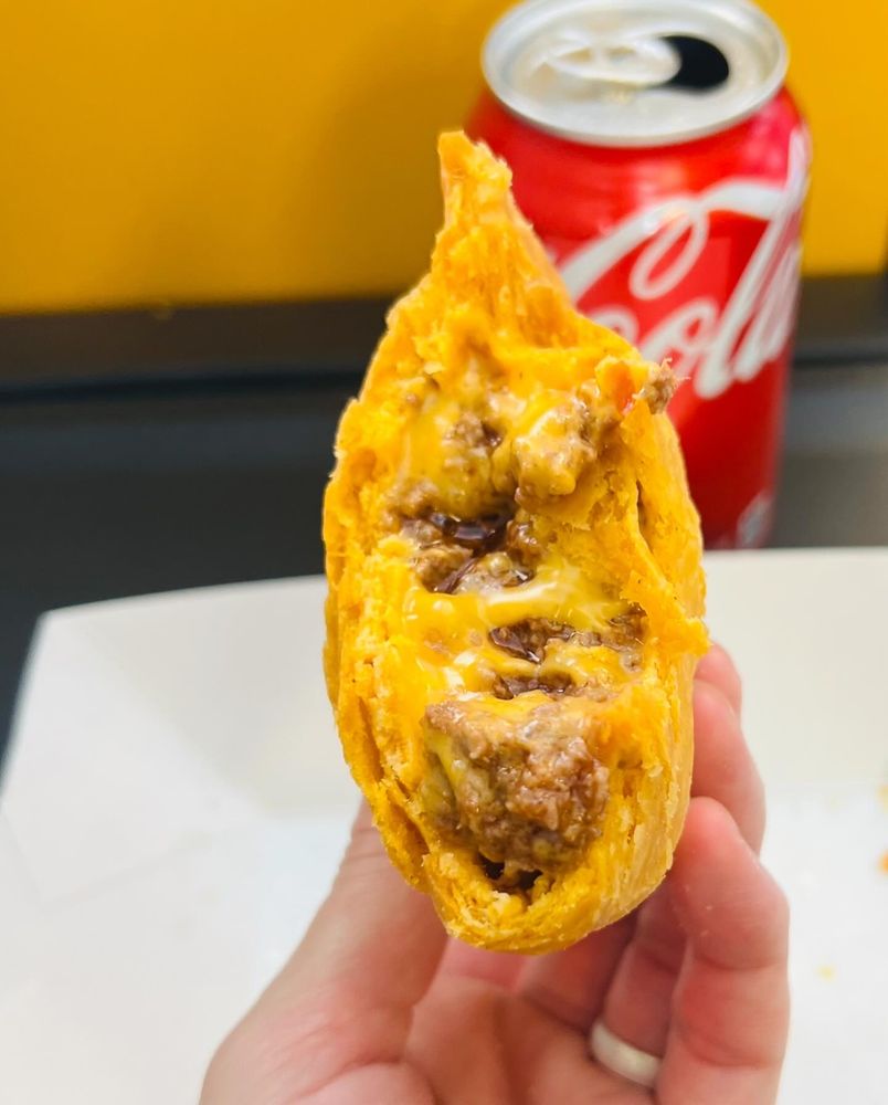 SORTA RICAN - Updated January 2025 - 52 Photos - 4808 E Kenosha St ...