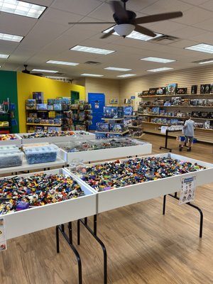 BRICKS & MINIFIGS CENTRAL - Updated October 2025 - 24 W Camelback Rd ...