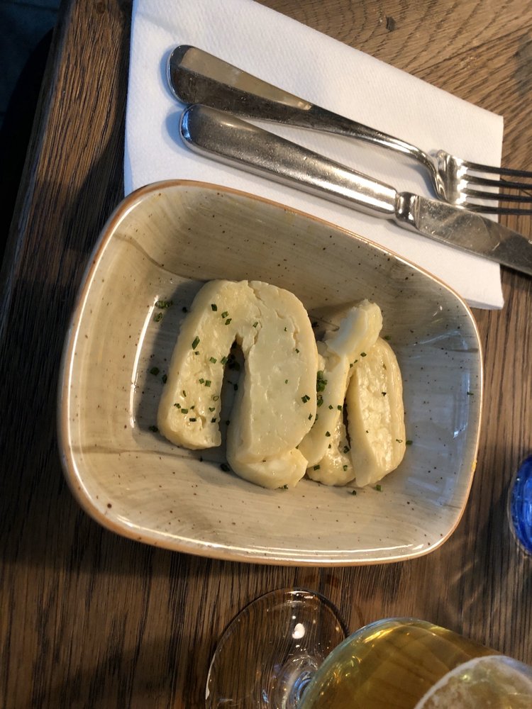 RAIL HOUSE CAFE - 50 Photos & 30 Reviews - 8 Sir Simon Milton Square ...