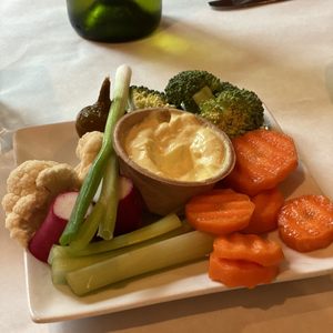 PINEWOOD SUPPER CLUB - 59 Photos & 62 Reviews - Salad - 1208 Half Moon ...