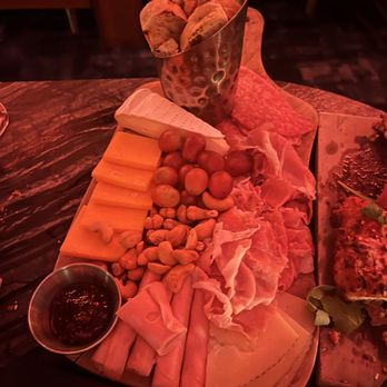 CONCOURSE CLUB - Updated December 2025 - 311 Photos & 151 Reviews - 379 ...