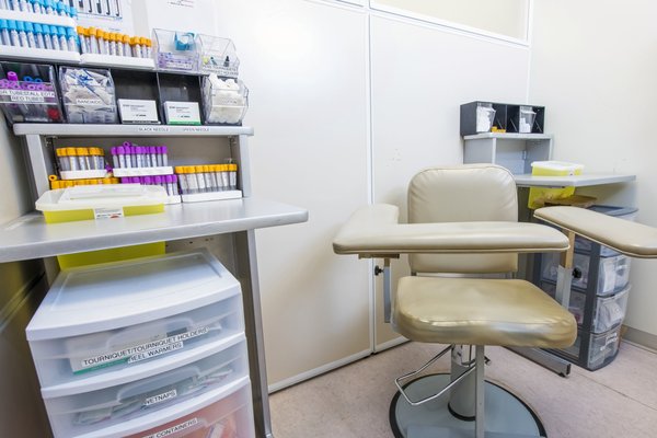 LIFELABS - Updated December 2025 - 140 7404 King George Blvd, Surrey ...