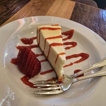 VIX CREEK SALOON - Updated April 2025 - 49 Photos & 53 Reviews - 133 ...