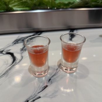 SUSHI BROADWAY - Updated July 2025 - 111 Photos & 38 Reviews - 2549 ...