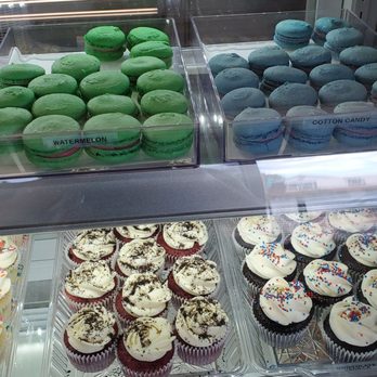 WHISKY BUSINESS BAKERY - Updated January 2026 - 34 Photos & 22 Reviews ...