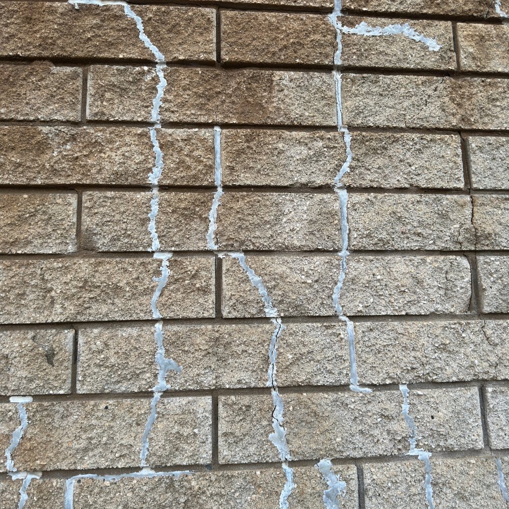 How to Effectively Remove Drywall Hot Mud from Brick Veneer: A Complete ...