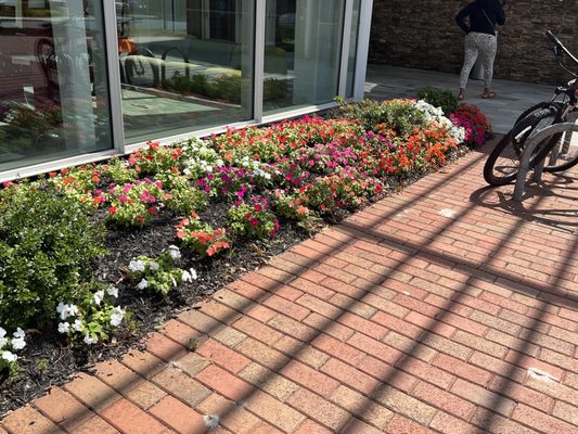 PLAINSBORO PUBLIC LIBRARY - Updated October 2025 - 30 Photos & 21 ...